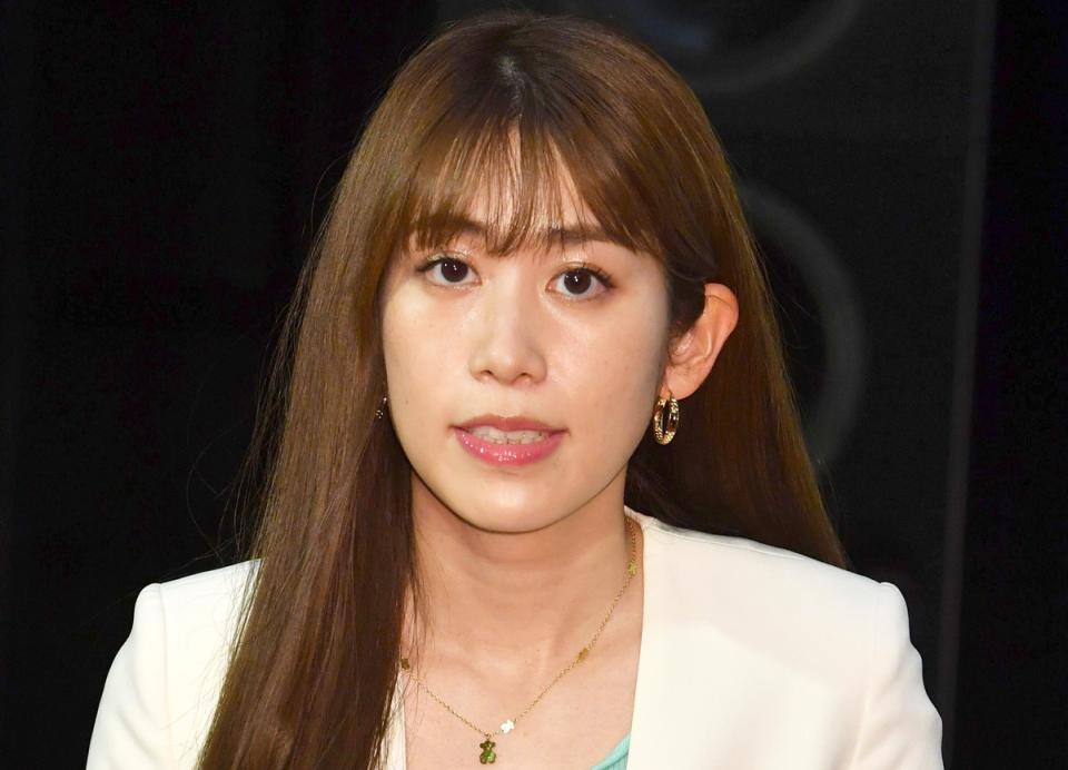 元NHK・中川安奈アナ、メガネのラフな私服姿に「メロメロ」「アラレちゃんみたい」/芸能/デイリースポーツ online