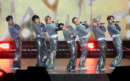 WEST．魅せたAHOかっこ良さ 重岡大毅「存分に面白がって」コントコーナーで爆笑とった/芸能/デイリースポーツ online