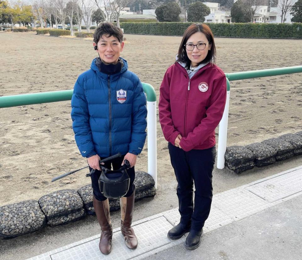 前川恭子師が美浦へ 嘉藤師のもとで短期研修「調教のスタイルは栗東と違うので勉強になります」/うま屋/デイリースポーツ online